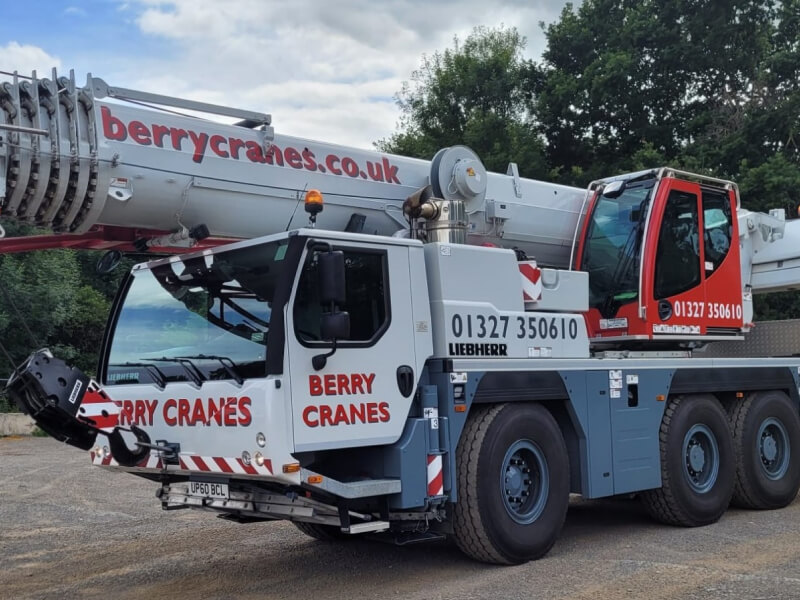 Crane Equipment | Berry Cranes